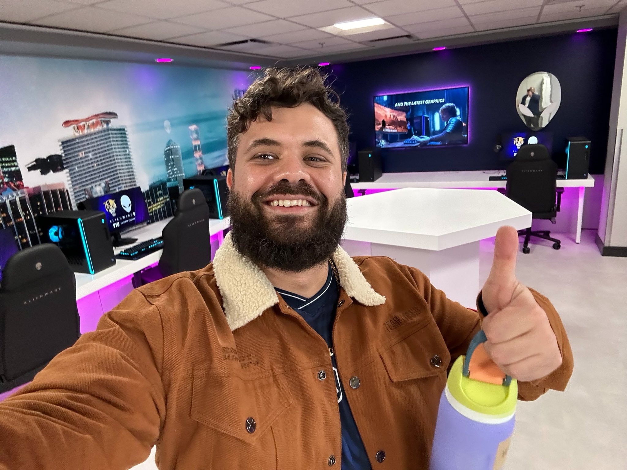 File:Hbox.jpg - SmashWiki, the Super Smash Bros. wiki